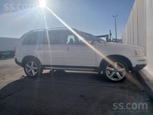 Balts Volvo XC90 2008 Daugavpils, ar dzinēja tilpumu 2.40 L un nobraukumu 411 tūkst. km par 5300 €, foto  vietnē AUTOMOTO.COM.LV