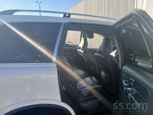Balts Volvo XC90 2008 Daugavpils, ar dzinēja tilpumu 2.40 L un nobraukumu 411 tūkst. km par 5300 €, foto 5 vietnē AUTOMOTO.COM.LV