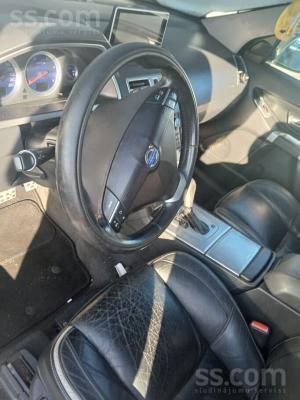 Balts Volvo XC90 2008 Daugavpils, ar dzinēja tilpumu 2.40 L un nobraukumu 411 tūkst. km par 5300 €, foto 15 vietnē AUTOMOTO.COM.LV