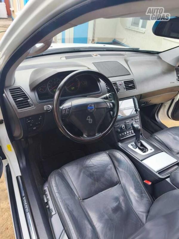 White Volvo XC90 2008 in Kaunas, with an engine capacity of 3.20 L and mileage of 390 thousand km for 5300 €, photo 1 on AUTOMOTO.COM.LV
