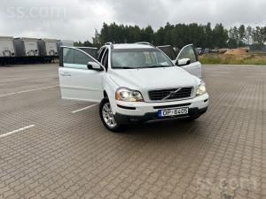 Balts Volvo XC90 2008 Rīga, ar dzinēja tilpumu 2.40 L un nobraukumu 227 tūkst. km par 4780 €, foto 3 vietnē AUTOMOTO.COM.LV