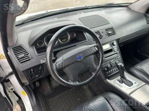 Balts Volvo XC90 2008 Rīga, ar dzinēja tilpumu 2.40 L un nobraukumu 227 tūkst. km par 4780 €, foto 8 vietnē AUTOMOTO.COM.LV