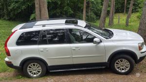 White Volvo XC90 2008 in Riga, with an engine capacity of 3.19 L and mileage of 275 thousand km for 4500 €, photo 9 on AUTOMOTO.COM.LV