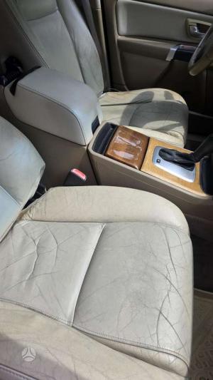 White Volvo XC90 2008 in Riga, with an engine capacity of 3.19 L and mileage of 275 thousand km for 4500 €, photo 15 on AUTOMOTO.COM.LV