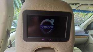 White Volvo XC90 2008 in Riga, with an engine capacity of 3.19 L and mileage of 275 thousand km for 4500 €, photo 16 on AUTOMOTO.COM.LV