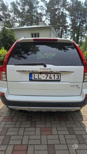 White Volvo XC90 2008 in Riga, with an engine capacity of 3.19 L and mileage of 275 thousand km for 4500 €, photo 24 on AUTOMOTO.COM.LV