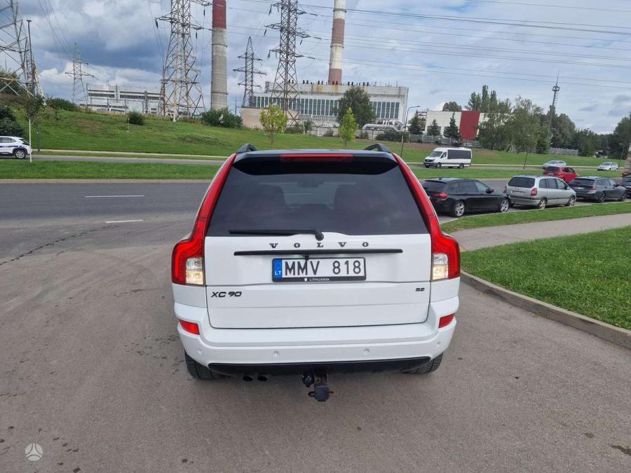 Balts Volvo XC90 2008 Kauņa, ar dzinēja tilpumu 3.20 L un nobraukumu 398 tūkst. km par 4999 €, foto 9 vietnē AUTOMOTO.COM.LV