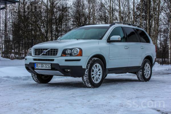 Balts Volvo XC90 2009 Jelgava, ar dzinēja tilpumu 2.40 L un nobraukumu 347 tūkst. km par 7996 €, foto 1 vietnē AUTOMOTO.COM.LV