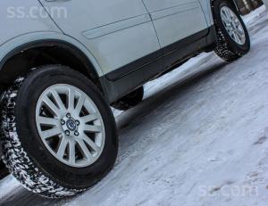 Balts Volvo XC90 2009 Jelgava, ar dzinēja tilpumu 2.40 L un nobraukumu 347 tūkst. km par 7996 €, foto 19 vietnē AUTOMOTO.COM.LV