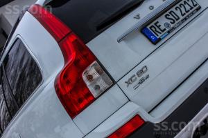 Balts Volvo XC90 2009 Jelgava, ar dzinēja tilpumu 2.40 L un nobraukumu 347 tūkst. km par 7996 €, foto 21 vietnē AUTOMOTO.COM.LV