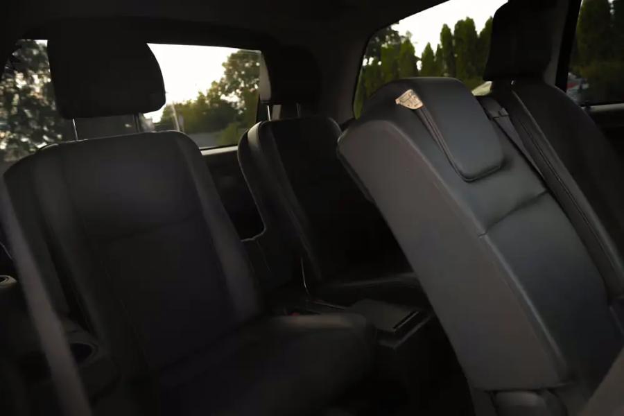 Balts Volvo XC90 2009 Jelgava, ar dzinēja tilpumu 2.40 L un nobraukumu 281 tūkst. km par 8200 €, foto 18 vietnē AUTOMOTO.COM.LV