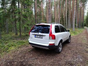 Balts Volvo XC90 2010 Tallina, ar dzinēja tilpumu 2.40 L un nobraukumu 320 tūkst. km par 7700 €, foto 9 vietnē AUTOMOTO.COM.LV