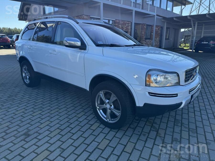 Balts Volvo XC90 2010 Talsi, ar dzinēja tilpumu 2.40 L un nobraukumu 0 tūkst. km par 7600 €, foto 4 vietnē AUTOMOTO.COM.LV