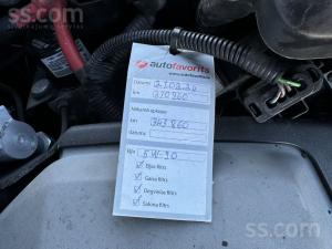 Balts Volvo XC90 2010 Talsi, ar dzinēja tilpumu 2.40 L un nobraukumu 0 tūkst. km par 7600 €, foto 23 vietnē AUTOMOTO.COM.LV