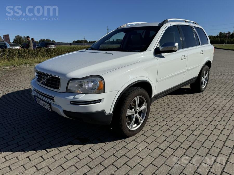 Balts Volvo XC90 2010 Talsi, ar dzinēja tilpumu 2.40 L un nobraukumu 0 tūkst. km par 7600 €, foto 25 vietnē AUTOMOTO.COM.LV