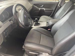 Balts Volvo XC90 2010 Kauņa, ar dzinēja tilpumu 2.40 L un nobraukumu 251 tūkst. km par 6800 €, foto 10 vietnē AUTOMOTO.COM.LV