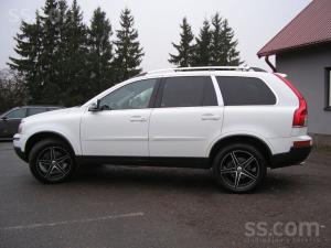 White Volvo XC90 2011 in Riga, with an engine capacity of 2.40 L and mileage of 0 thousand km for 11350 €, photo 4 on AUTOMOTO.COM.LV