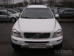 White Volvo XC90 2011 in Riga, with an engine capacity of 2.40 L and mileage of 0 thousand km for 11350 €, photo 5 on AUTOMOTO.COM.LV