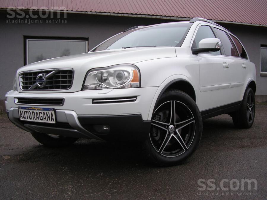 White Volvo XC90 2011 in Riga, with an engine capacity of 2.40 L and mileage of 0 thousand km for 11350 €, photo 9 on AUTOMOTO.COM.LV