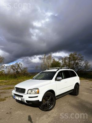 White Volvo XC90 2011 in Riga, with an engine capacity of 2.40 L and mileage of 0 thousand km for 10999 €, photo  on AUTOMOTO.COM.LV