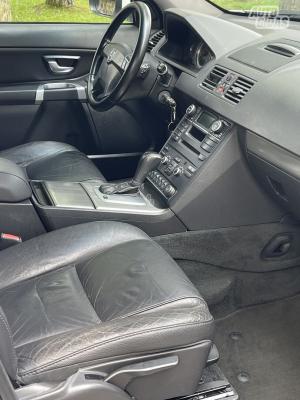 White Volvo XC90 2011 in Vilnius, with an engine capacity of 2.40 L and mileage of 264 thousand km for 9200 €, photo 10 on AUTOMOTO.COM.LV