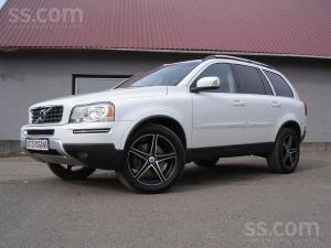 Balts Volvo XC90 2011 Rīga, ar dzinēja tilpumu 2.40 L un nobraukumu 0 tūkst. km par 10650 €, foto 3 vietnē AUTOMOTO.COM.LV
