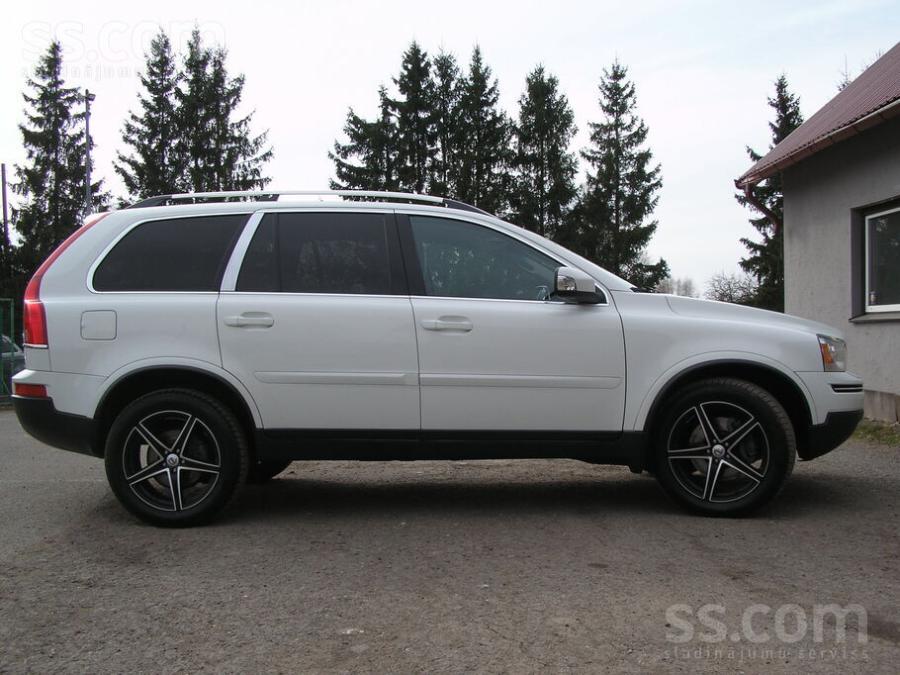 Balts Volvo XC90 2011 Rīga, ar dzinēja tilpumu 2.40 L un nobraukumu 0 tūkst. km par 10650 €, foto 8 vietnē AUTOMOTO.COM.LV