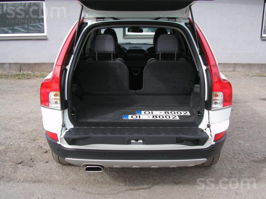 Balts Volvo XC90 2011 Rīga, ar dzinēja tilpumu 2.40 L un nobraukumu 0 tūkst. km par 10650 €, foto 23 vietnē AUTOMOTO.COM.LV