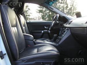 Balts Volvo XC90 2011 Rīga, ar dzinēja tilpumu 2.40 L un nobraukumu 0 tūkst. km par 10650 €, foto 27 vietnē AUTOMOTO.COM.LV