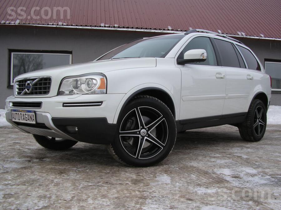 White Volvo XC90 2011 in Riga, with an engine capacity of 2.40 L and mileage of 0 thousand km for 10950 €, photo 10 on AUTOMOTO.COM.LV