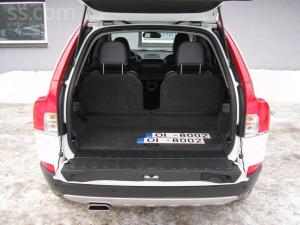 White Volvo XC90 2011 in Riga, with an engine capacity of 2.40 L and mileage of 0 thousand km for 10950 €, photo 23 on AUTOMOTO.COM.LV