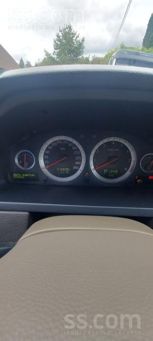 Balts Volvo XC90 2011 Rīga, ar dzinēja tilpumu 3.20 L un nobraukumu 317 tūkst. km par 9100 €, foto 6 vietnē AUTOMOTO.COM.LV