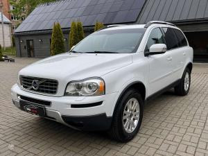 White Volvo XC90 2011 in Kedainiai, with an engine capacity of 2.40 L and mileage of 260 thousand km for 9950 €, photo 19 on AUTOMOTO.COM.LV