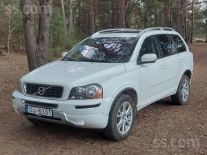 White Volvo XC90 2012 in Daugavpils, with an engine capacity of 2.40 L and mileage of 278 thousand km for 9850 €, photo  on AUTOMOTO.COM.LV