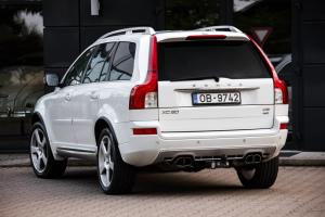 White Volvo XC90 2012 in Riga, with an engine capacity of 2.40 L and mileage of 340 thousand km for 12600 €, photo 51 on AUTOMOTO.COM.LV