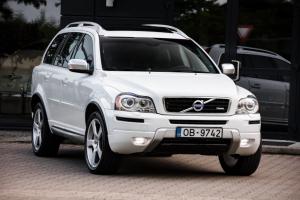 White Volvo XC90 2012 in Riga, with an engine capacity of 2.40 L and mileage of 340 thousand km for 12600 €, photo 55 on AUTOMOTO.COM.LV