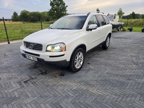 Balts Volvo XC90 2012 Kauņa, ar dzinēja tilpumu 3.20 L un nobraukumu 320 tūkst. km par 7500 €, foto 1 vietnē AUTOMOTO.COM.LV