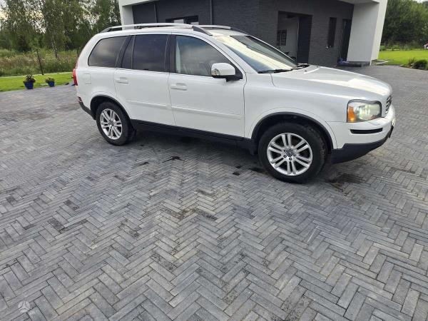 Balts Volvo XC90 2012 Kauņa, ar dzinēja tilpumu 3.20 L un nobraukumu 320 tūkst. km par 7500 €, foto 3 vietnē AUTOMOTO.COM.LV
