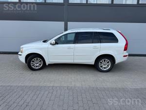 Balts Volvo XC90 2013 Liepāja, ar dzinēja tilpumu 2.40 L un nobraukumu 406 tūkst. km par 43600 €, foto 5 vietnē AUTOMOTO.COM.LV