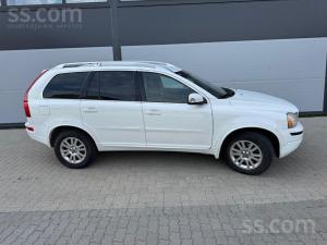 Balts Volvo XC90 2013 Liepāja, ar dzinēja tilpumu 2.40 L un nobraukumu 406 tūkst. km par 43600 €, foto 9 vietnē AUTOMOTO.COM.LV