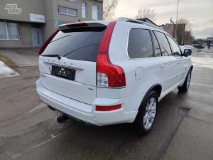 White Volvo XC90 2013 in Siauliai, with an engine capacity of 3.20 L and mileage of 301 thousand km for 8100 €, photo 5 on AUTOMOTO.COM.LV