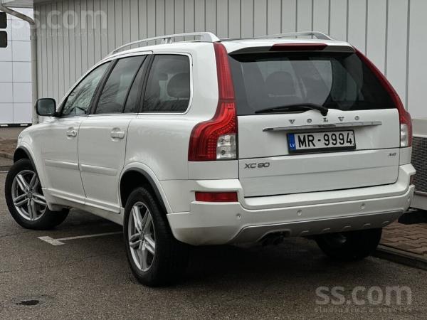 Balts Volvo XC90 2013 Rīga, ar dzinēja tilpumu 2.40 L un nobraukumu 292 tūkst. km par 9600 €, foto 6 vietnē AUTOMOTO.COM.LV