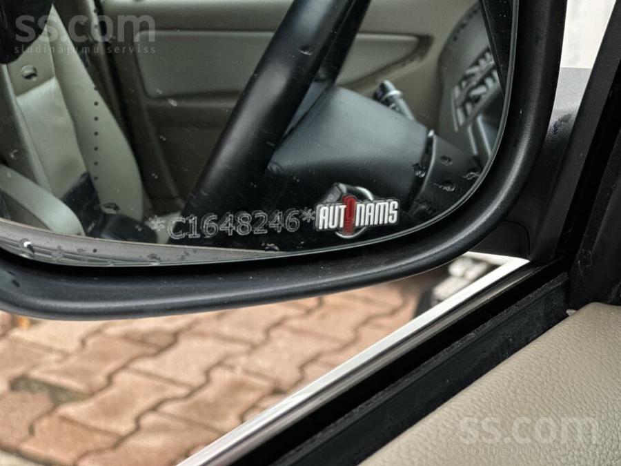 Balts Volvo XC90 2013 Rīga, ar dzinēja tilpumu 2.40 L un nobraukumu 292 tūkst. km par 9600 €, foto 35 vietnē AUTOMOTO.COM.LV