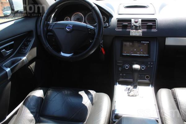 Balts Volvo XC90 2013 Liepāja, ar dzinēja tilpumu 2.40 L un nobraukumu 249 tūkst. km par 12700 €, foto 10 vietnē AUTOMOTO.COM.LV