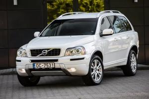 White Volvo XC90 2013 in Jelgava, with an engine capacity of 2.40 L and mileage of 295 thousand km for 11100 €, photo  on AUTOMOTO.COM.LV