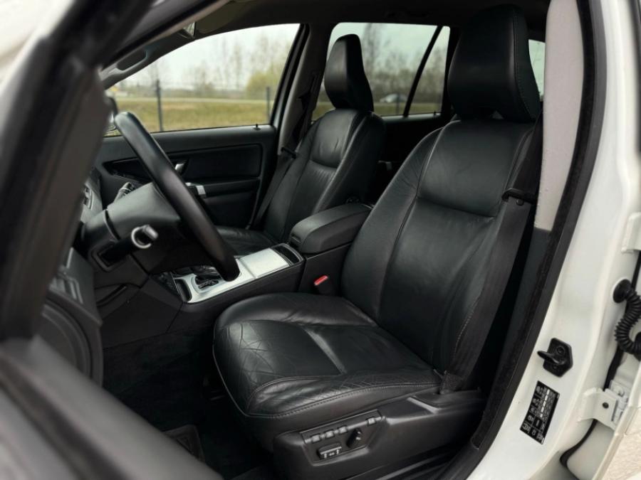 Balts Volvo XC90 2013 Rīga, ar dzinēja tilpumu 2.40 L un nobraukumu 295 tūkst. km par 11600 €, foto 9 vietnē AUTOMOTO.COM.LV