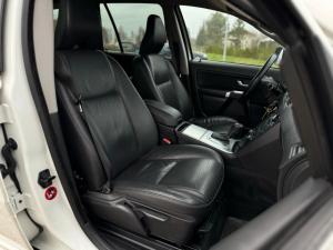 Balts Volvo XC90 2013 Rīga, ar dzinēja tilpumu 2.40 L un nobraukumu 295 tūkst. km par 11600 €, foto 11 vietnē AUTOMOTO.COM.LV