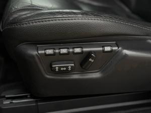 Balts Volvo XC90 2013 Rīga, ar dzinēja tilpumu 2.40 L un nobraukumu 295 tūkst. km par 11600 €, foto 21 vietnē AUTOMOTO.COM.LV