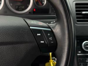 Balts Volvo XC90 2013 Rīga, ar dzinēja tilpumu 2.40 L un nobraukumu 295 tūkst. km par 11600 €, foto 24 vietnē AUTOMOTO.COM.LV