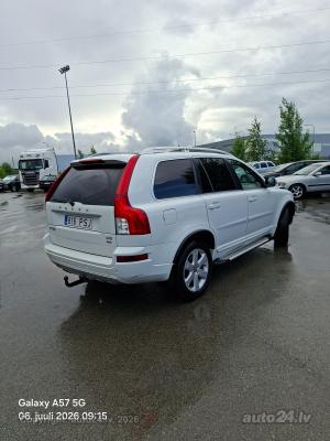 Balts Volvo XC90 2013 Tallina, ar dzinēja tilpumu 2.40 L un nobraukumu 246 tūkst. km par 13500 €, foto 13 vietnē AUTOMOTO.COM.LV